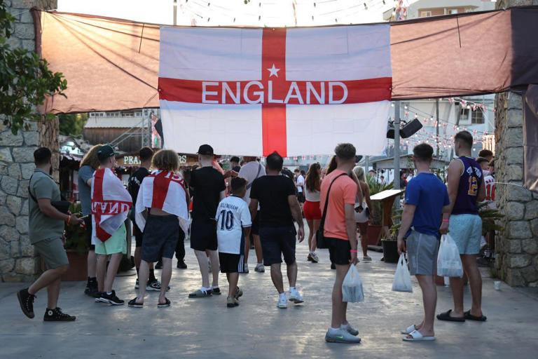 Spain tells bars to turn volume to zero for some England matches