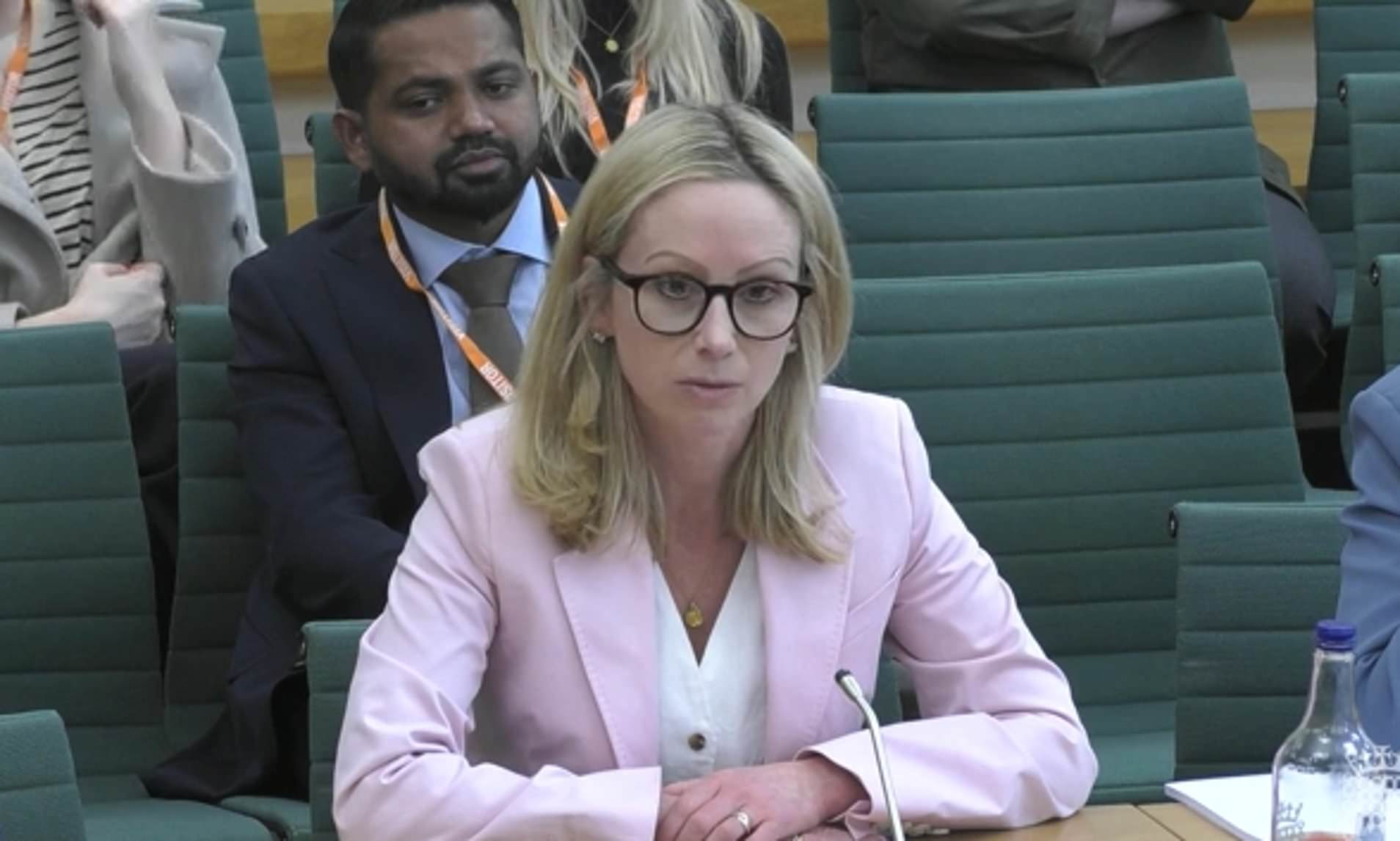We need the money to pay benefits! Minister's justification for student ...