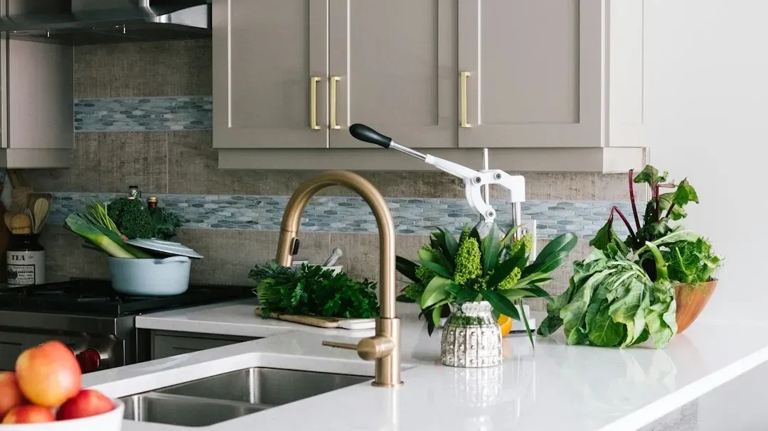Why everyone is suddenly obsessed with vintage kitchens again