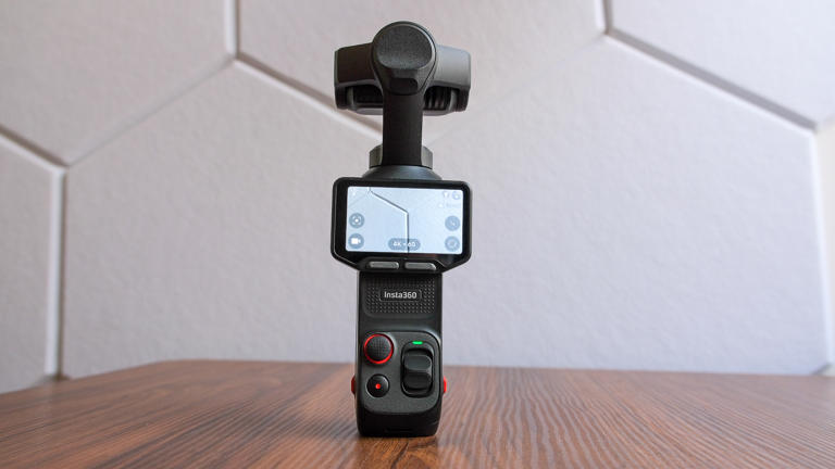 I've spent weeks testing the Insta360 Luna Ultra, and its dual-lens ...