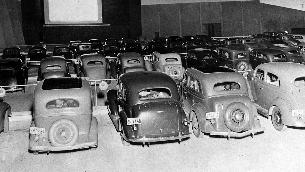 9 historic moments in drive-in theater culture