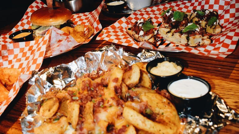 New Mt. Adams restaurant wants to be the neighborhood's 'clubhouse'