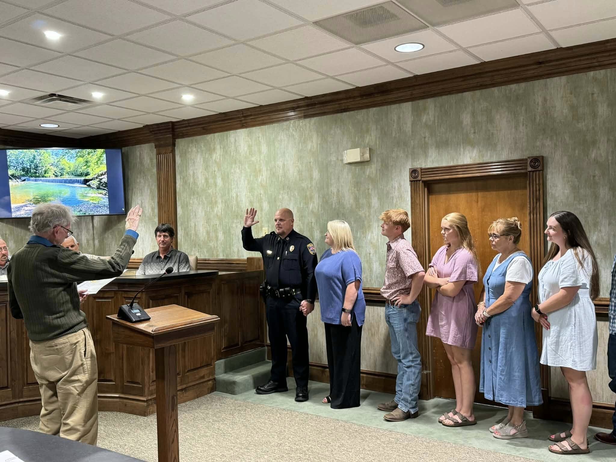 Waverly Police Department swears in new chief
