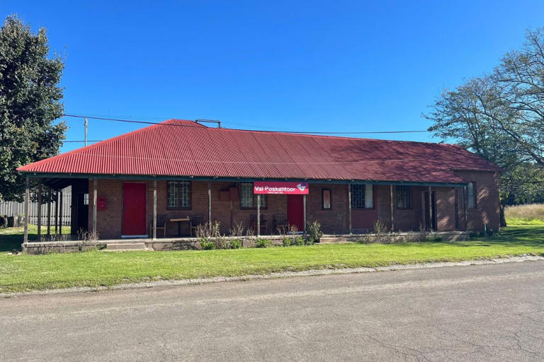 The SA town so small that police outnumber residents three to one