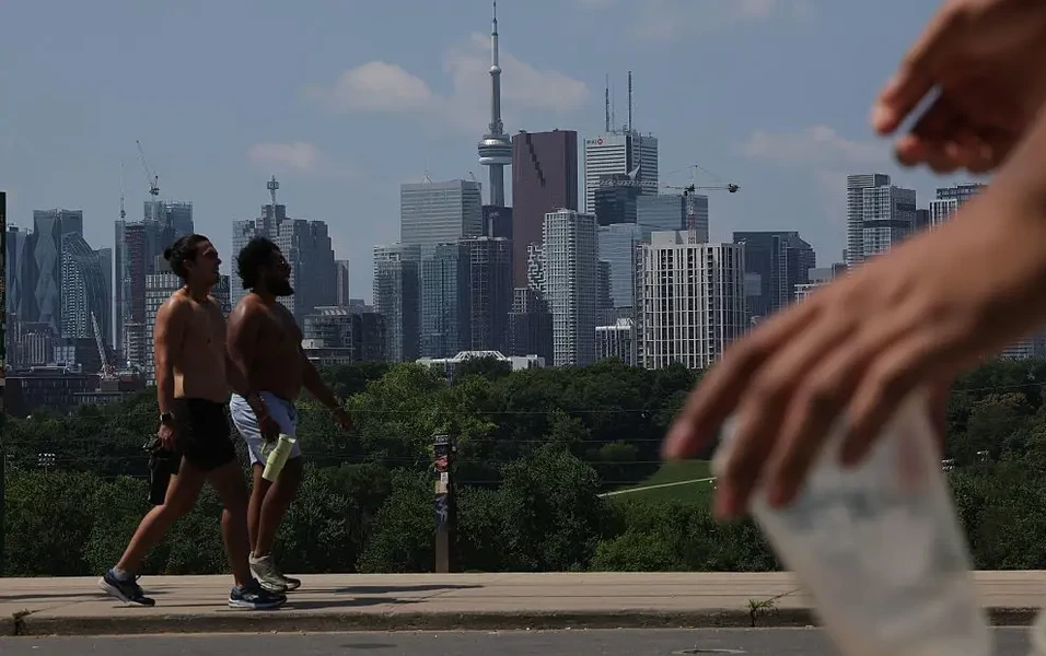 Ontario faces peak heat and risk of severe overnight storms