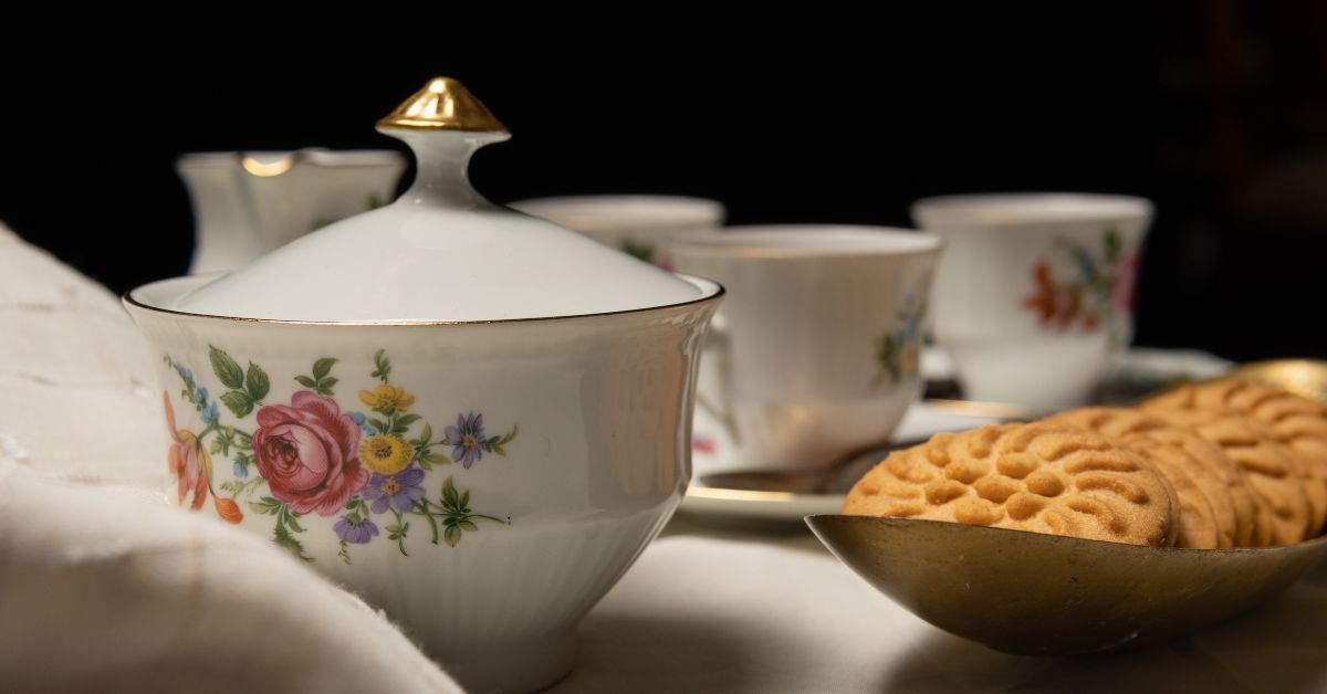 9 vintage cookie jars that are worth a small fortune