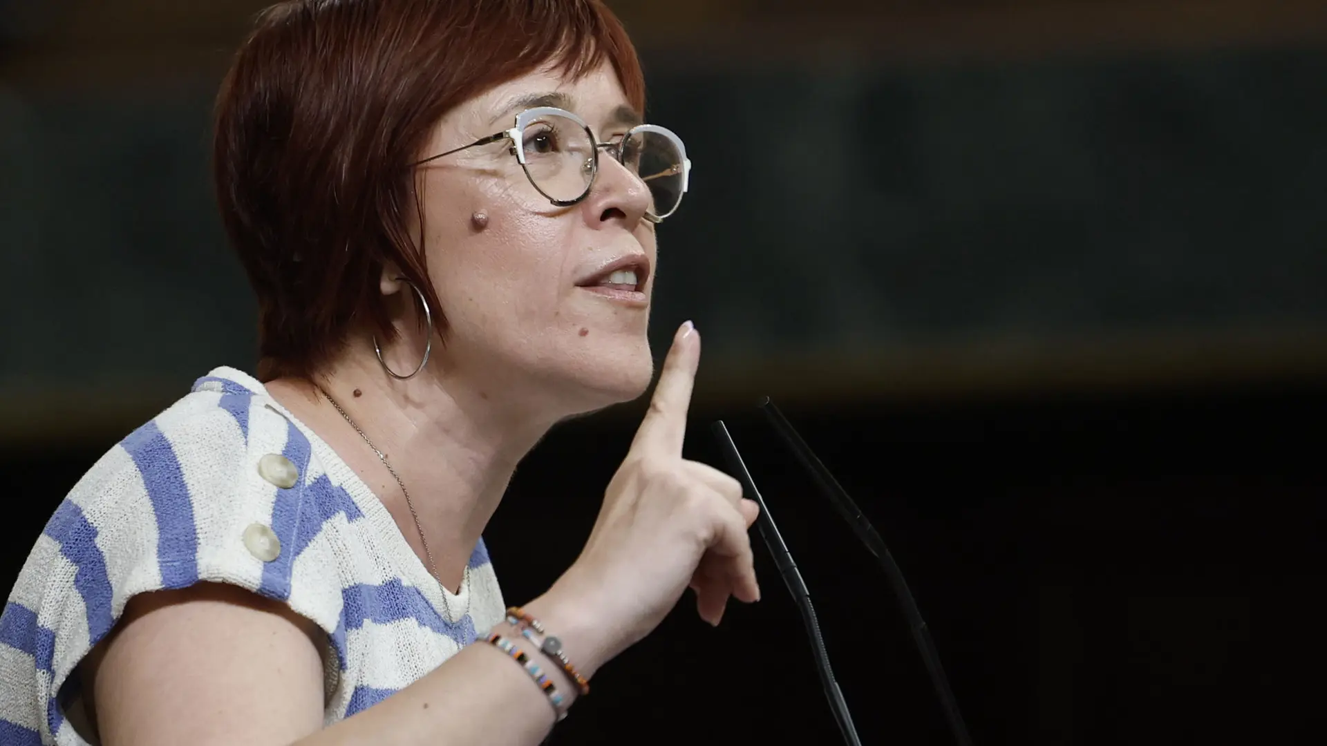 Sumar pide disculpas por sus tensiones internas y tilda al PSOE de ...