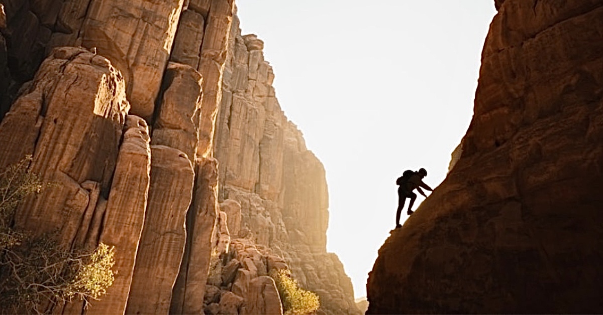 15 of history's most remarkable stories of survival