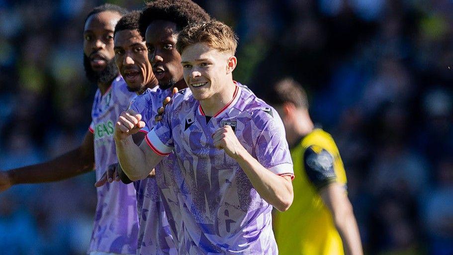 Everton keeping tabs on Sheff Wed striker Grainger