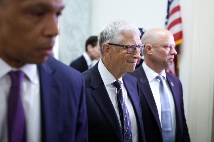Affaire Epstein : entendu par le Congrès américain, Bill Gates assure ...