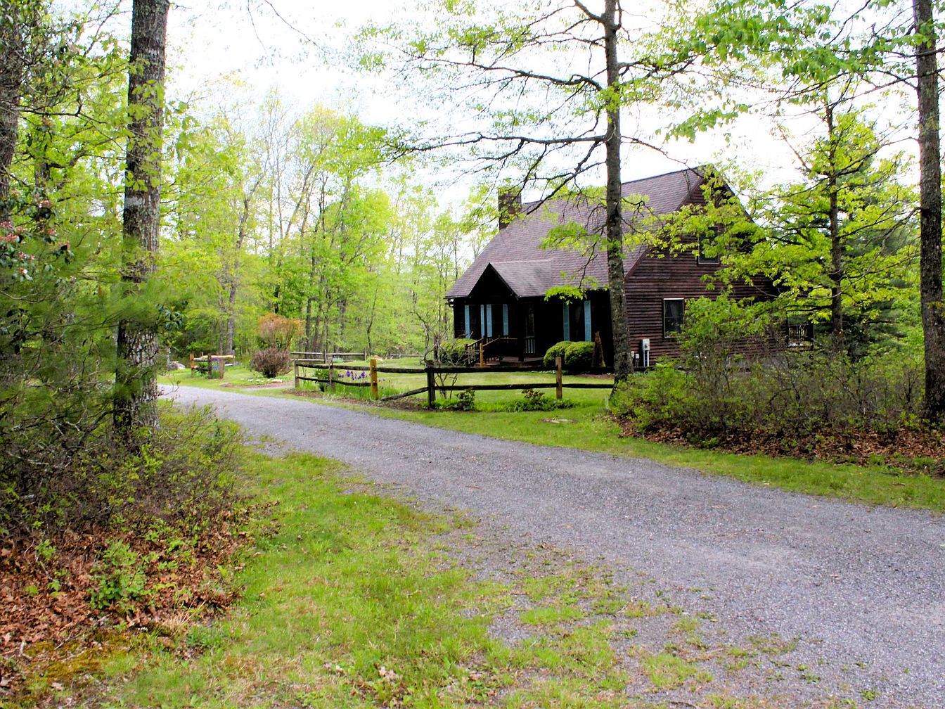 Discover a 2004 cottage in Monterey, Virginia, nestled on 48 secluded ...