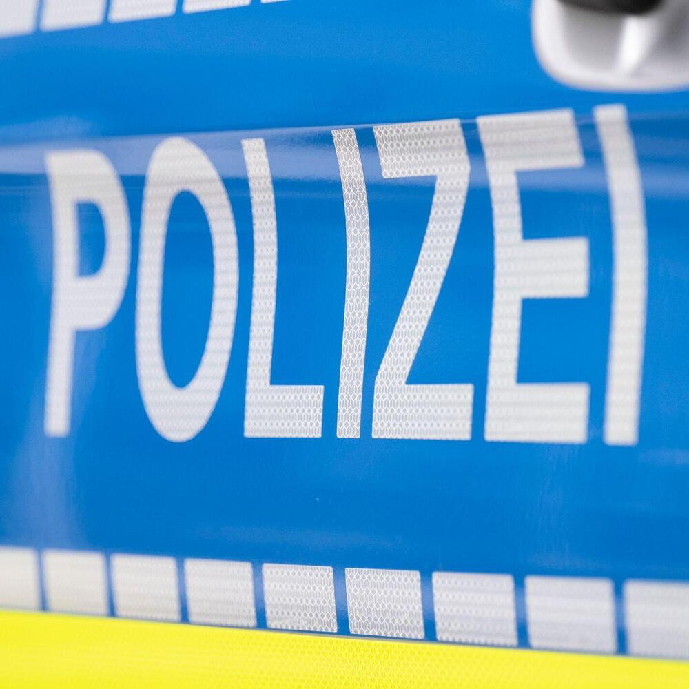 Streit mit Eltern: Babysitterin will Kind nicht zurückgeben und beißt ...