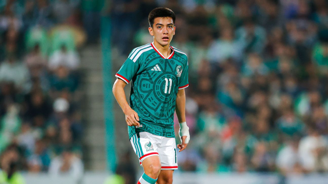Mexico's Mora is poised to be World Cup's breakout star: 'This guy is ...
