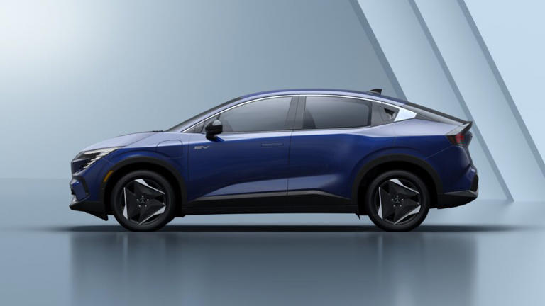 Mitsubishi reveals the 2027 Eclipse Sportback, a Nissan Leaf-based ...