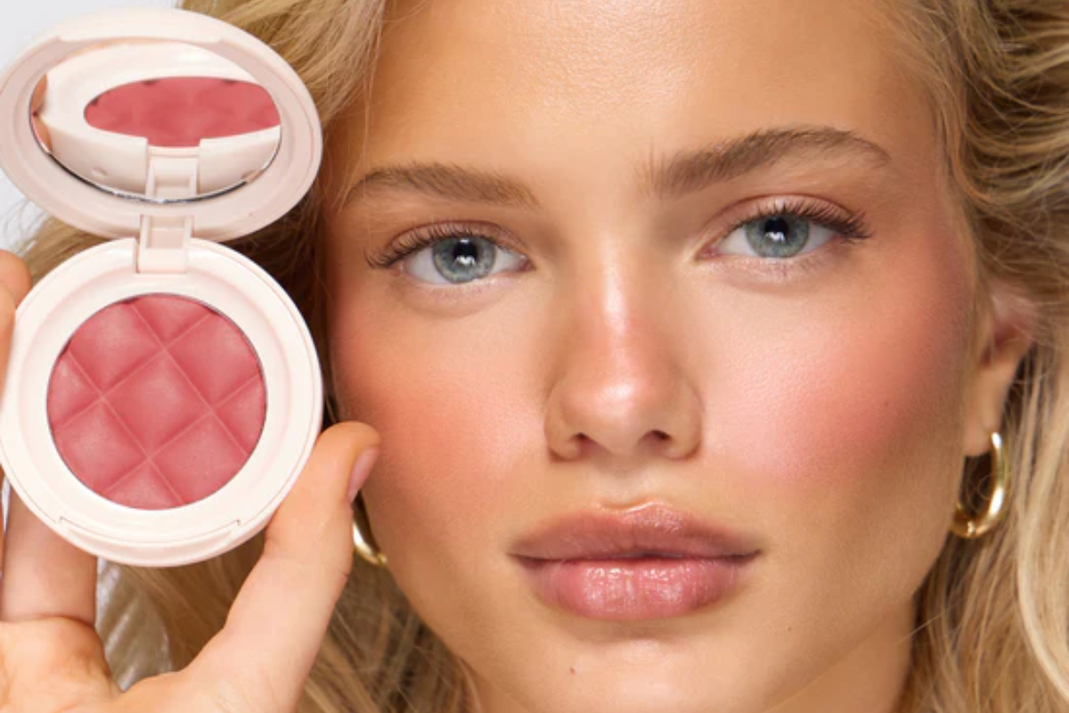 The new Iconic London soft touch blush is perfect for natural everyday ...