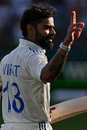 Virat Kohli becomes India's 'most valued' celeb beating SRK & Priyanka ...