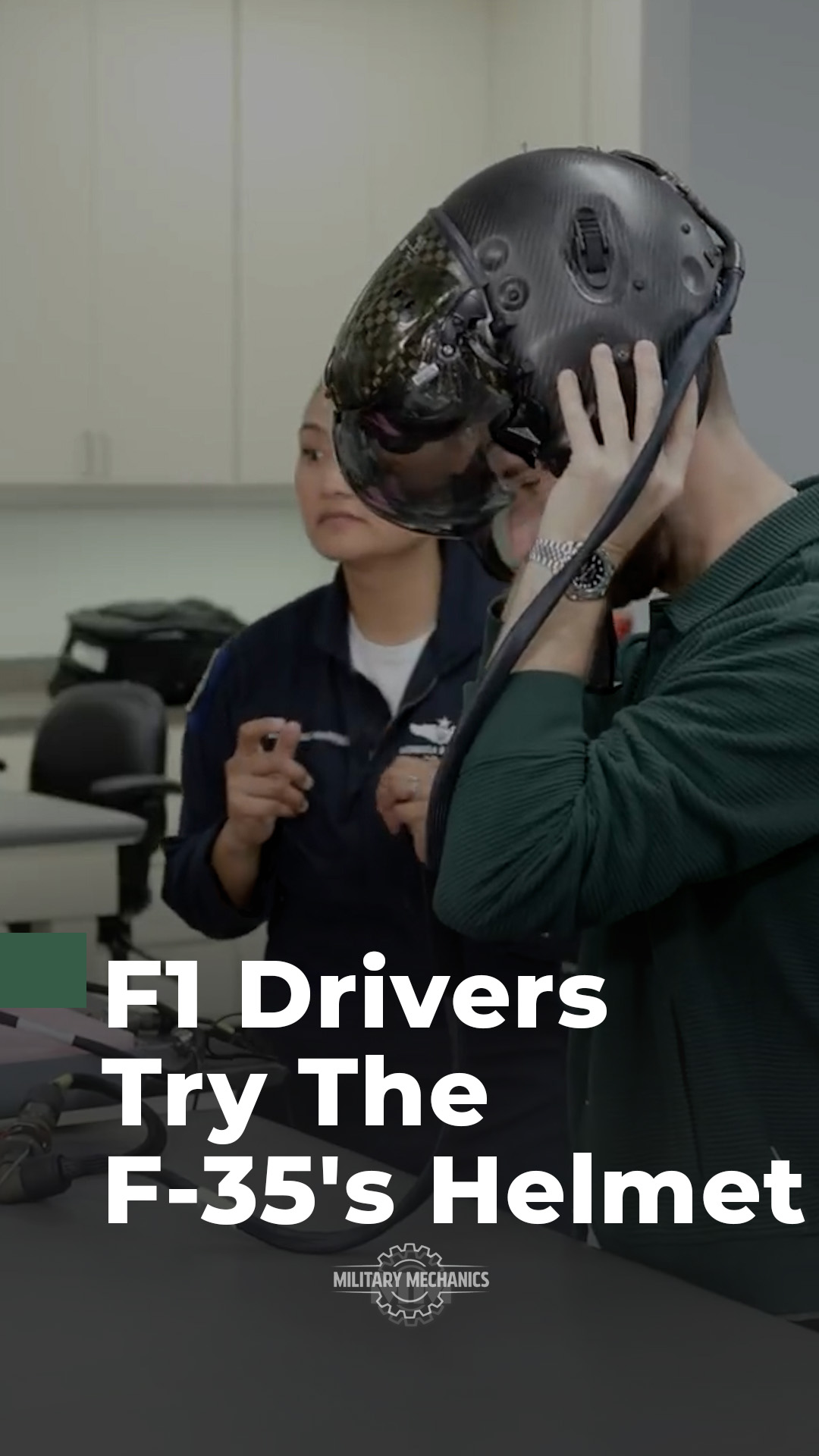 F1 drivers try the F-35's HMDS helmet for first time