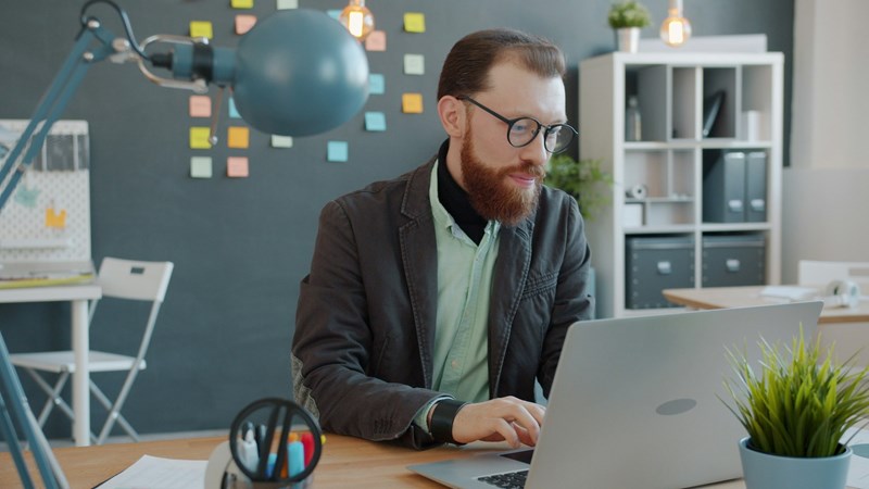 Manager demands employees track every minute of non-billable work, then ...