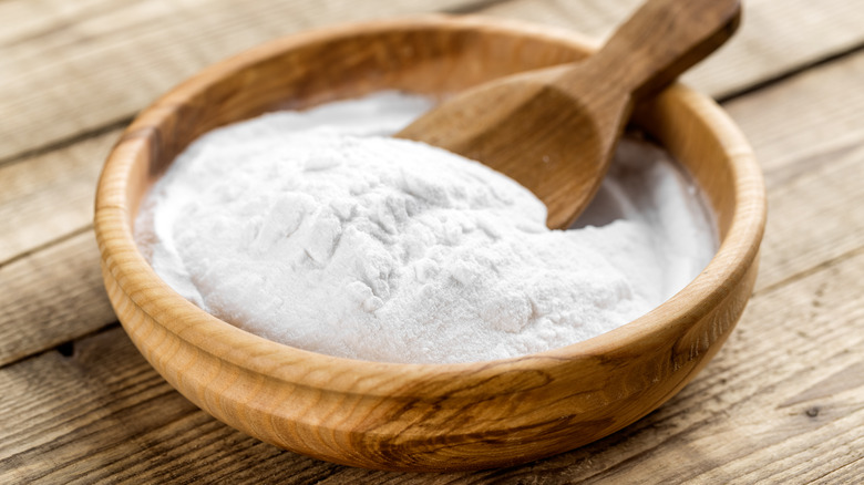 12 baking soda mistakes everyone makes
