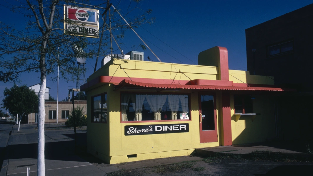 18 beloved mom-and-pop comfort food spots across America