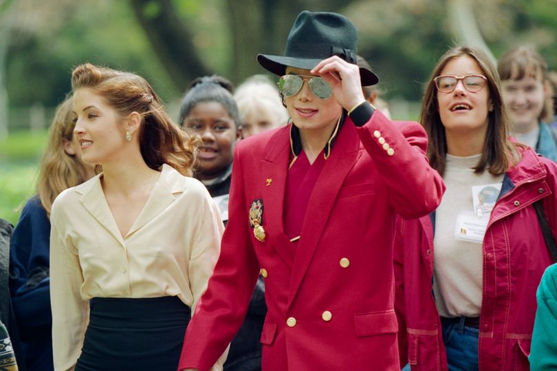 Strange objects discovered by cops in Michael Jackson's Neverland ...