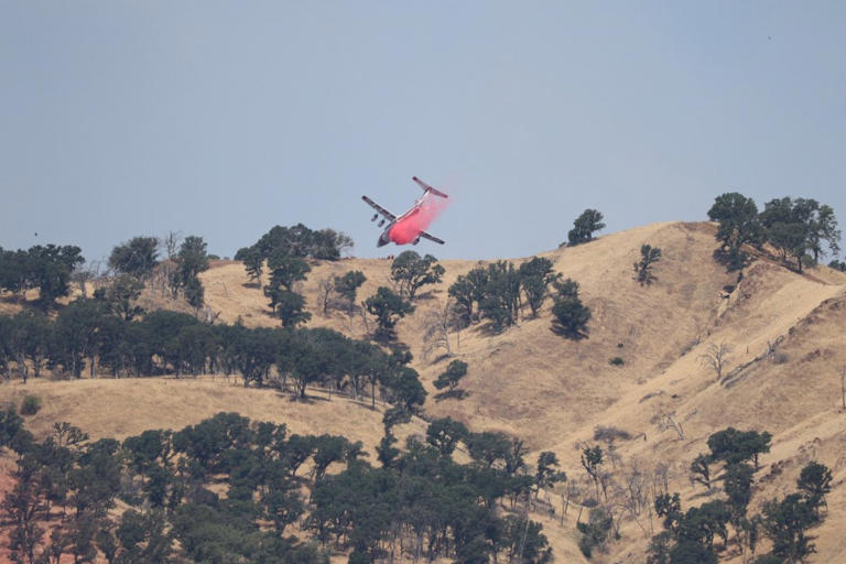 Putah fire nears 900 acres as red flag warning issued