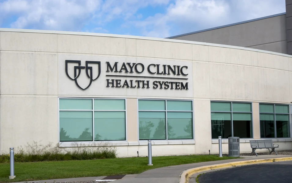 Mayo Clinic tests AI smartwatch that halves tantrum duration