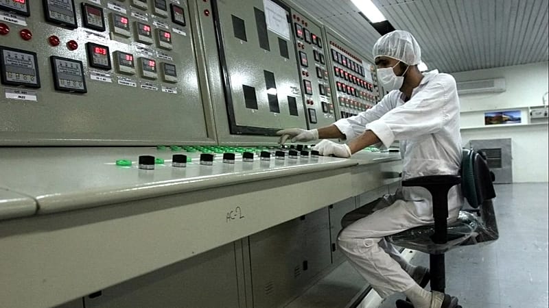 UN atomic watchdog demands urgent cooperation from Iran and access to ...