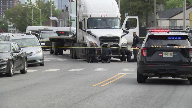 Woman and 2 kids struck by tractor-trailer in Jersey City. "I heard the ...