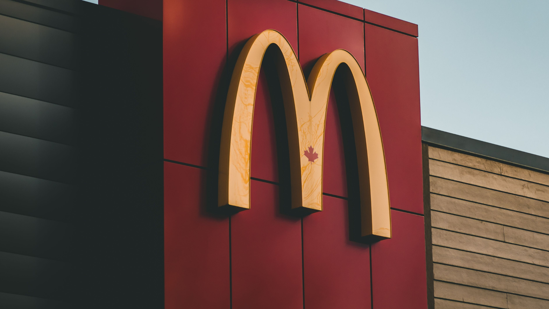 From McDonalds to Burger King Ranking Fast Food Burgers From Best to Worst