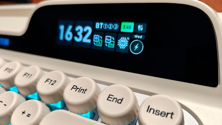 Probamos el Epomaker Glyph: un homenaje moderno a las máquinas de escribir