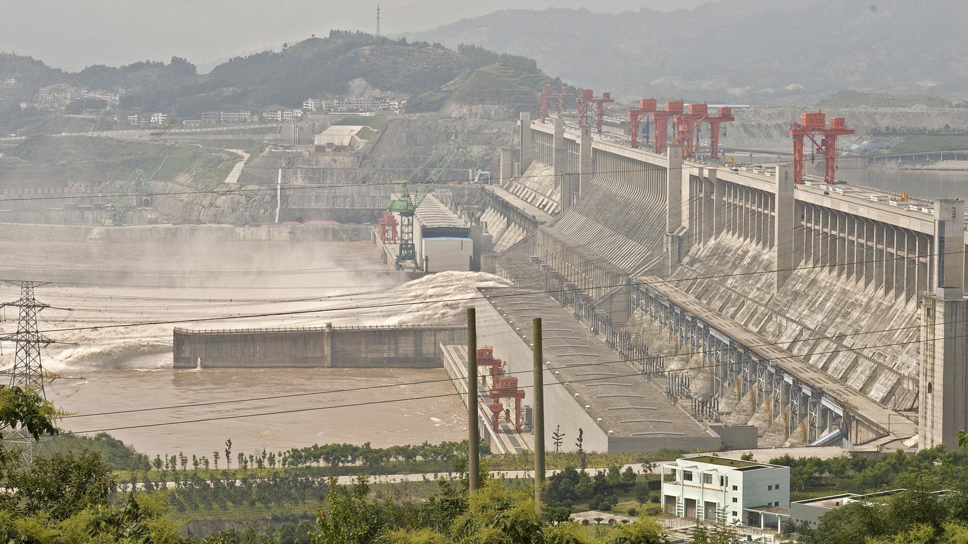 World’s largest dam to get giant water staircase to let 11,000-ton ...