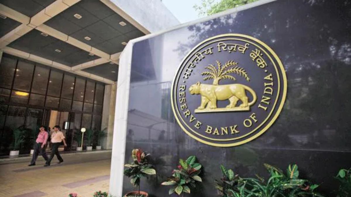 India records current account surplus of $4.7 billion; what it means ...