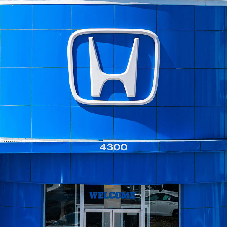 Honda recalls 880,000 vehicles over possible rear suspension issue