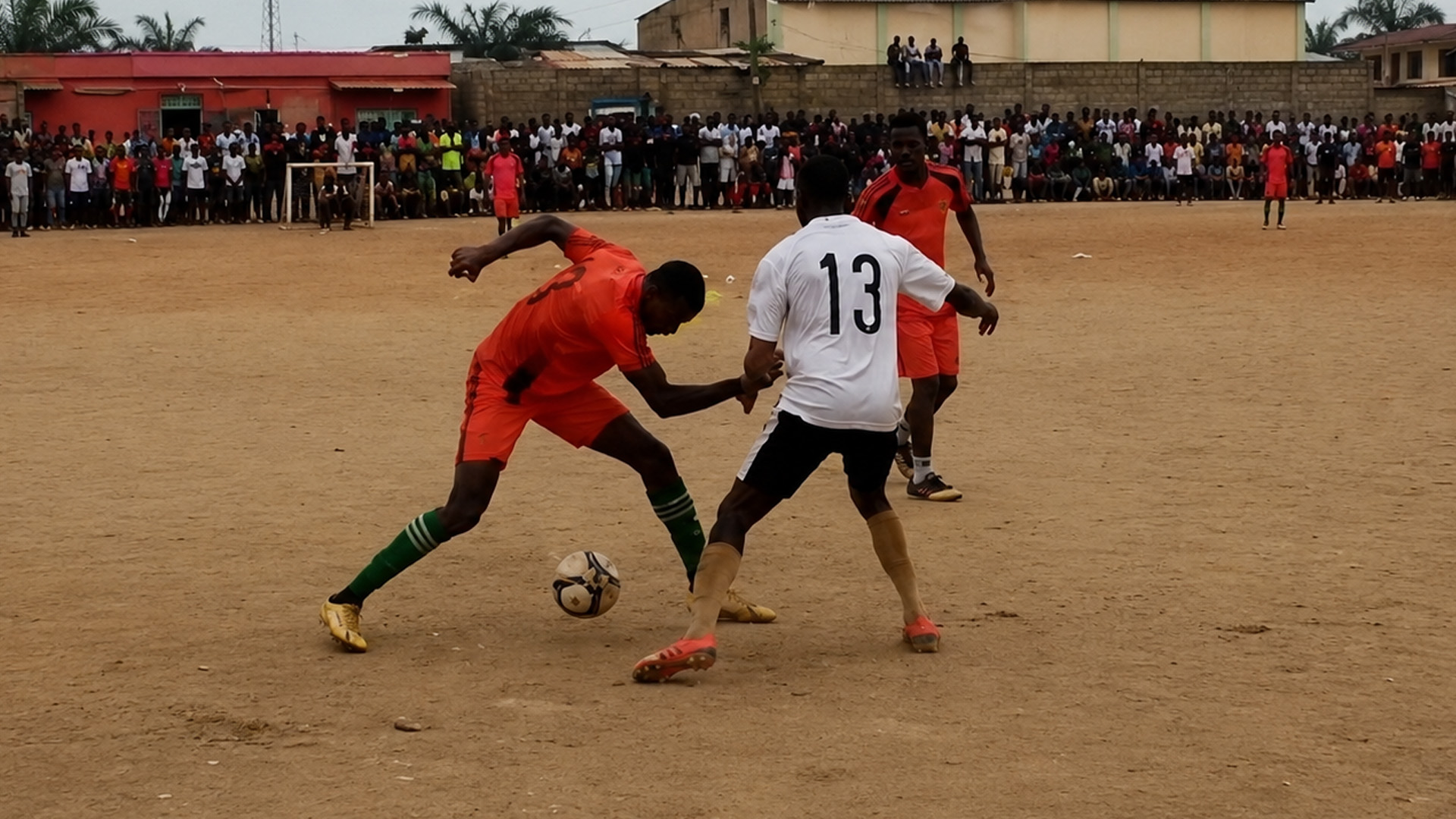 This unusual dribble left the defender completely confused