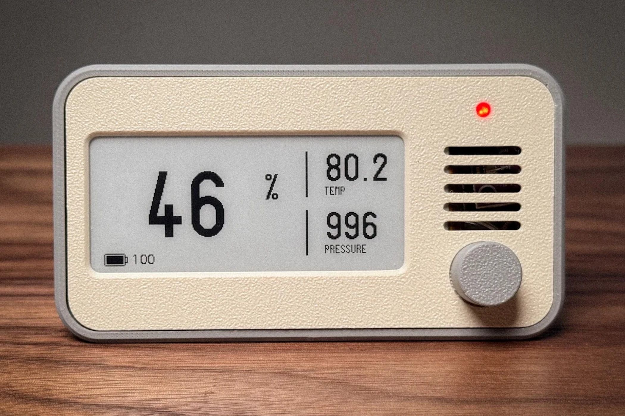 You, too, can build this ESP32 e-ink environmental monitor for ...