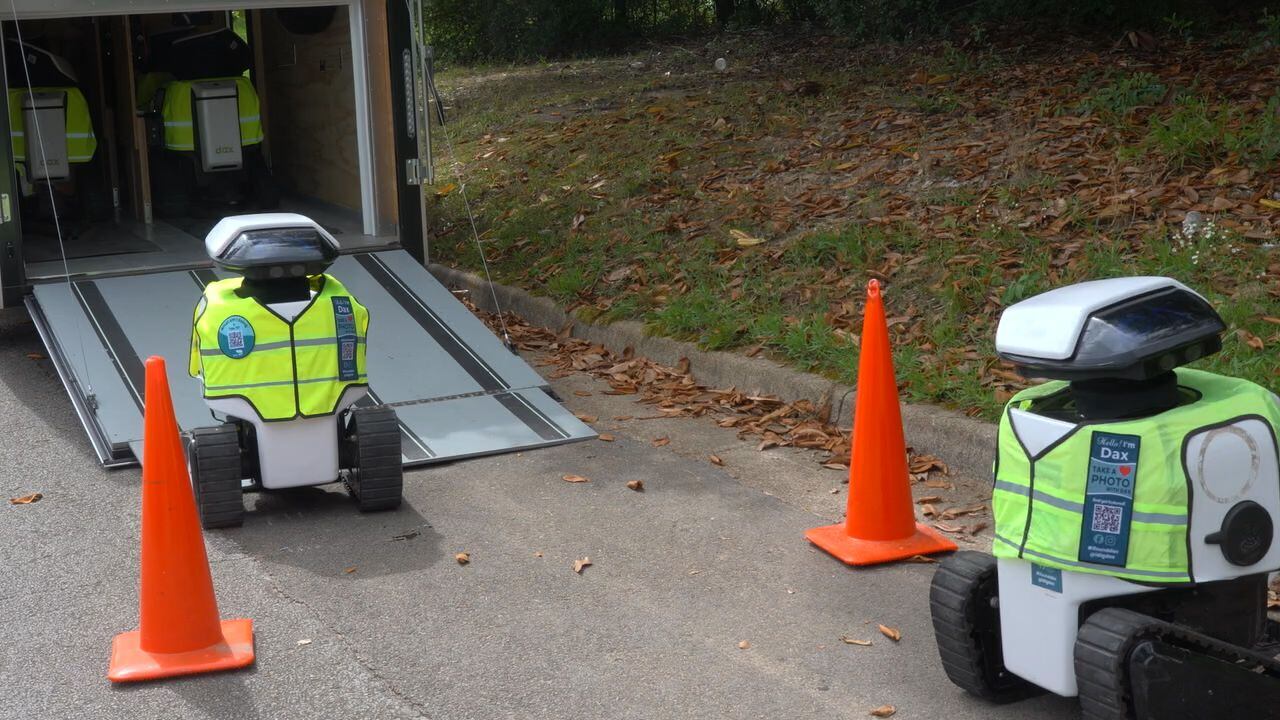 Robots meant to assess Tyler sidewalk accessibility enter full operation