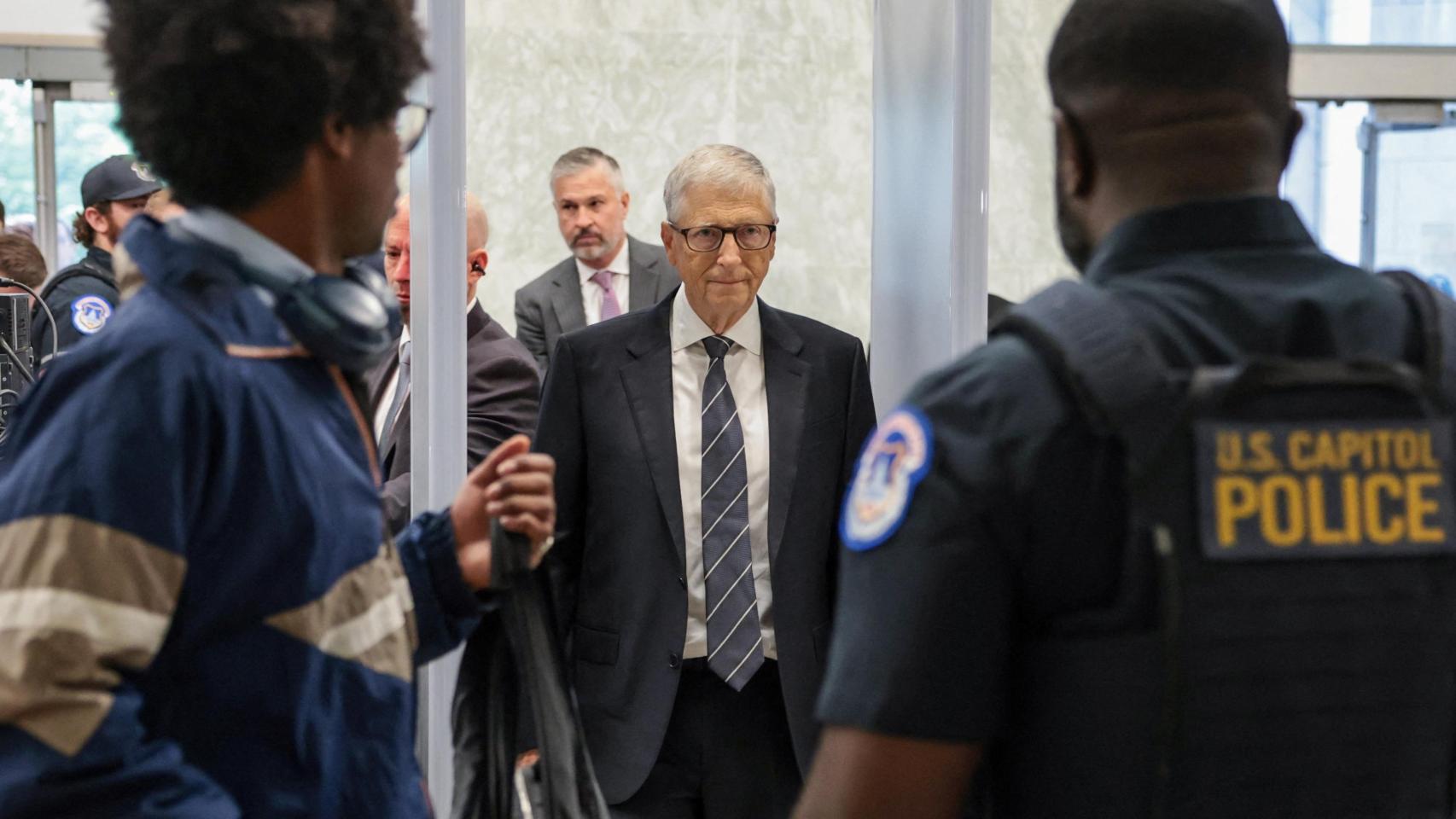 Bill Gates revela al Congreso de EEUU que Epstein le chantajeó: "Supo ...
