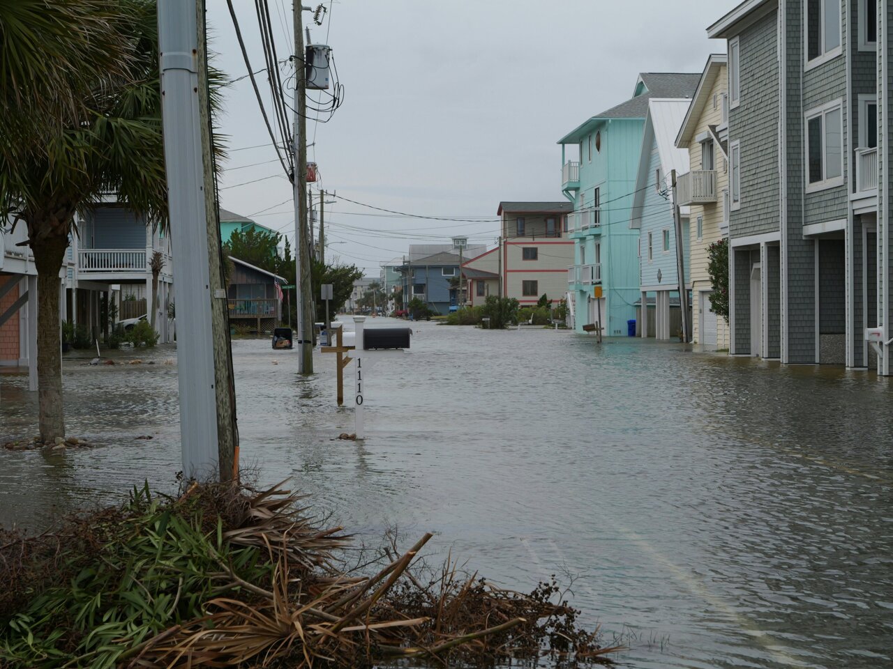 Extreme coastal flooding surges worldwide as rising seas rewrite 100 ...