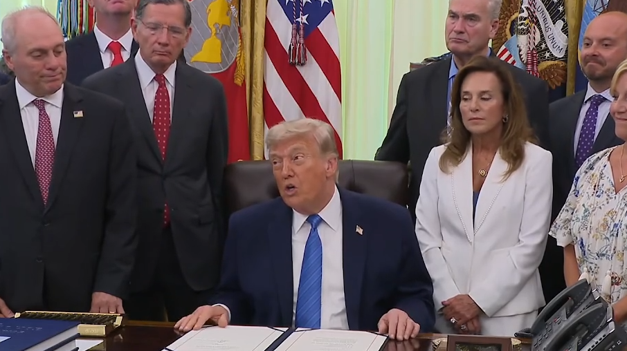 'We're gonna be attacking them': Trump pulls another 'fart of the deal ...
