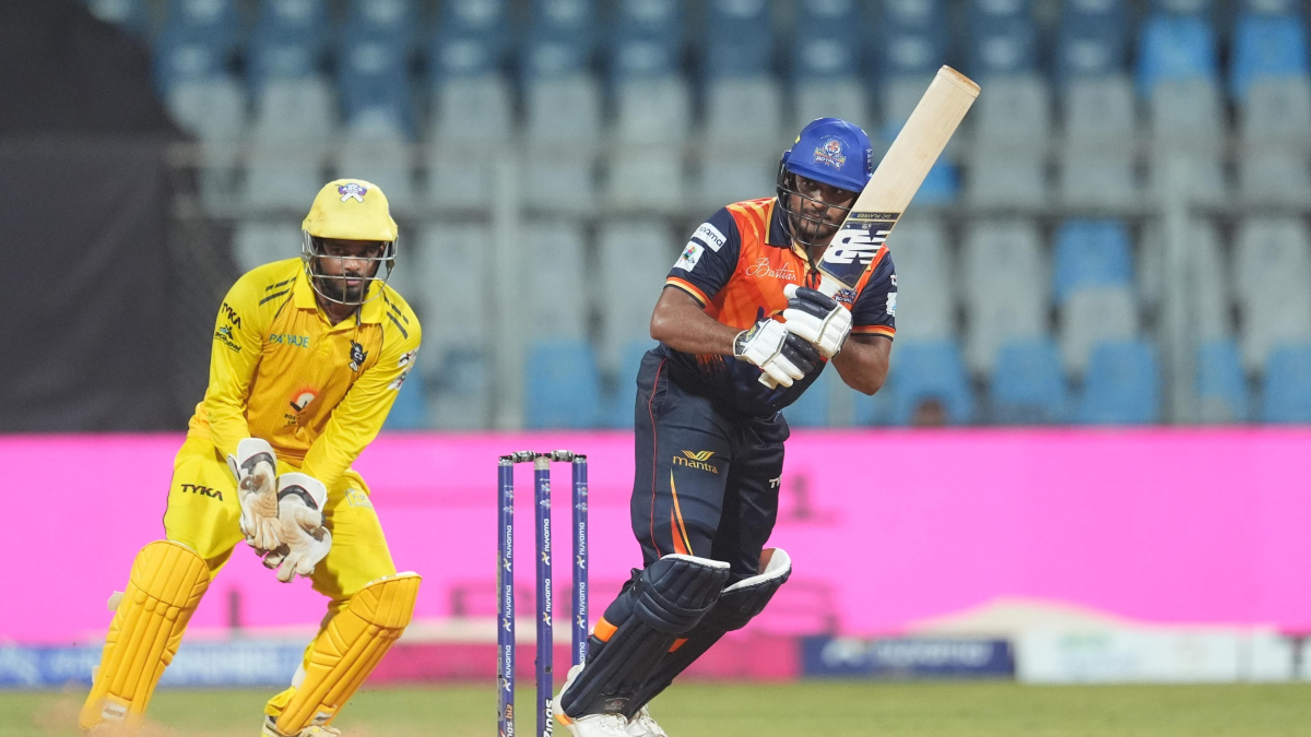 T20 Mumbai League: Deshpande's late six blitz after Ayaz 87 helps ...