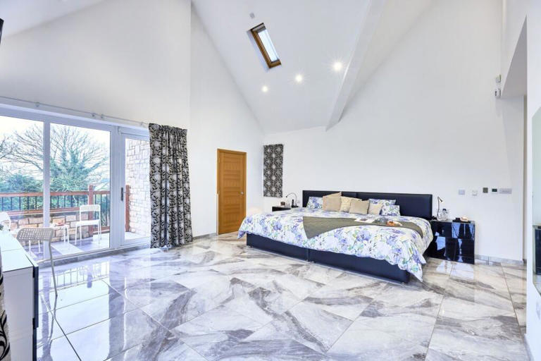 For sale in Pontefract: Inside an impressive £3 million mansion, for ...