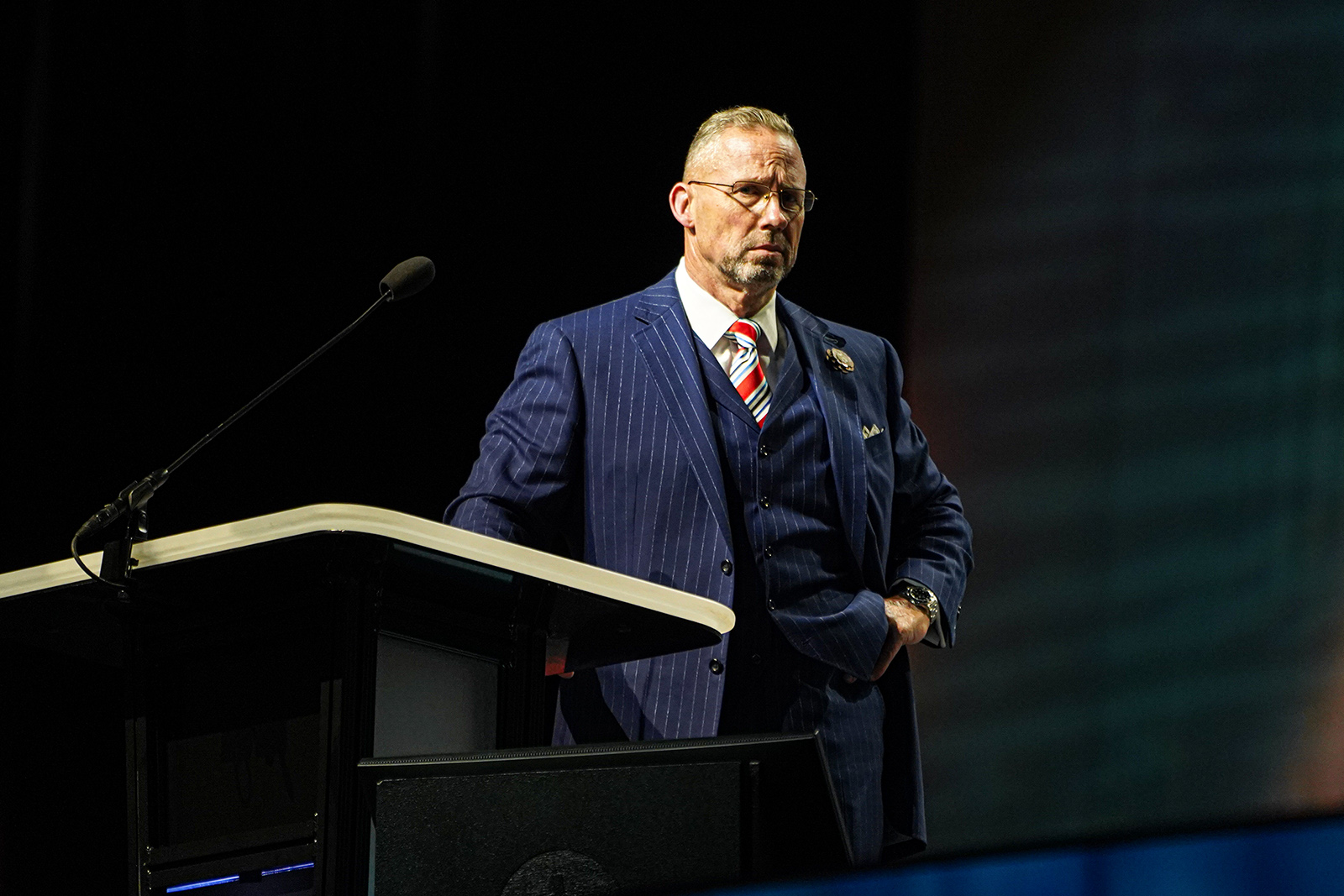 Southern Baptists pass a ban on women pastors again. This time, they ...