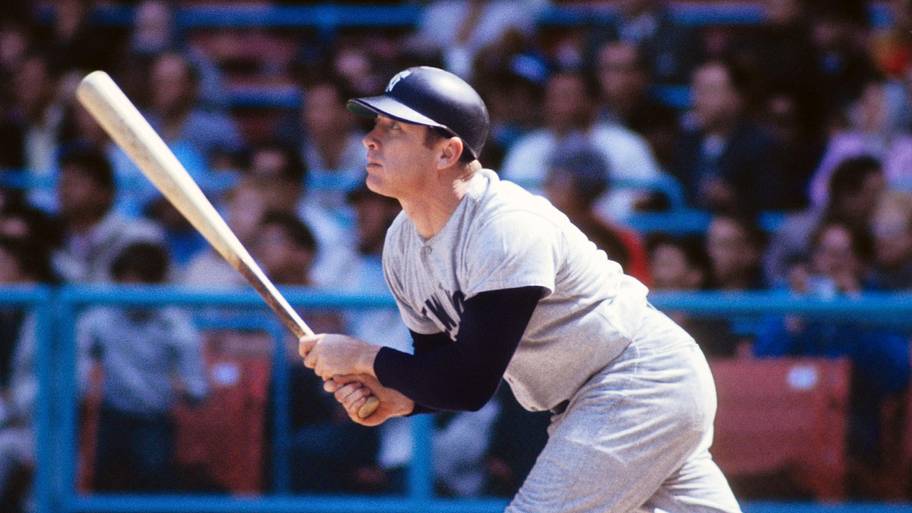 2026 Topps Series 2 baseball to include iconic redemption buyback cards