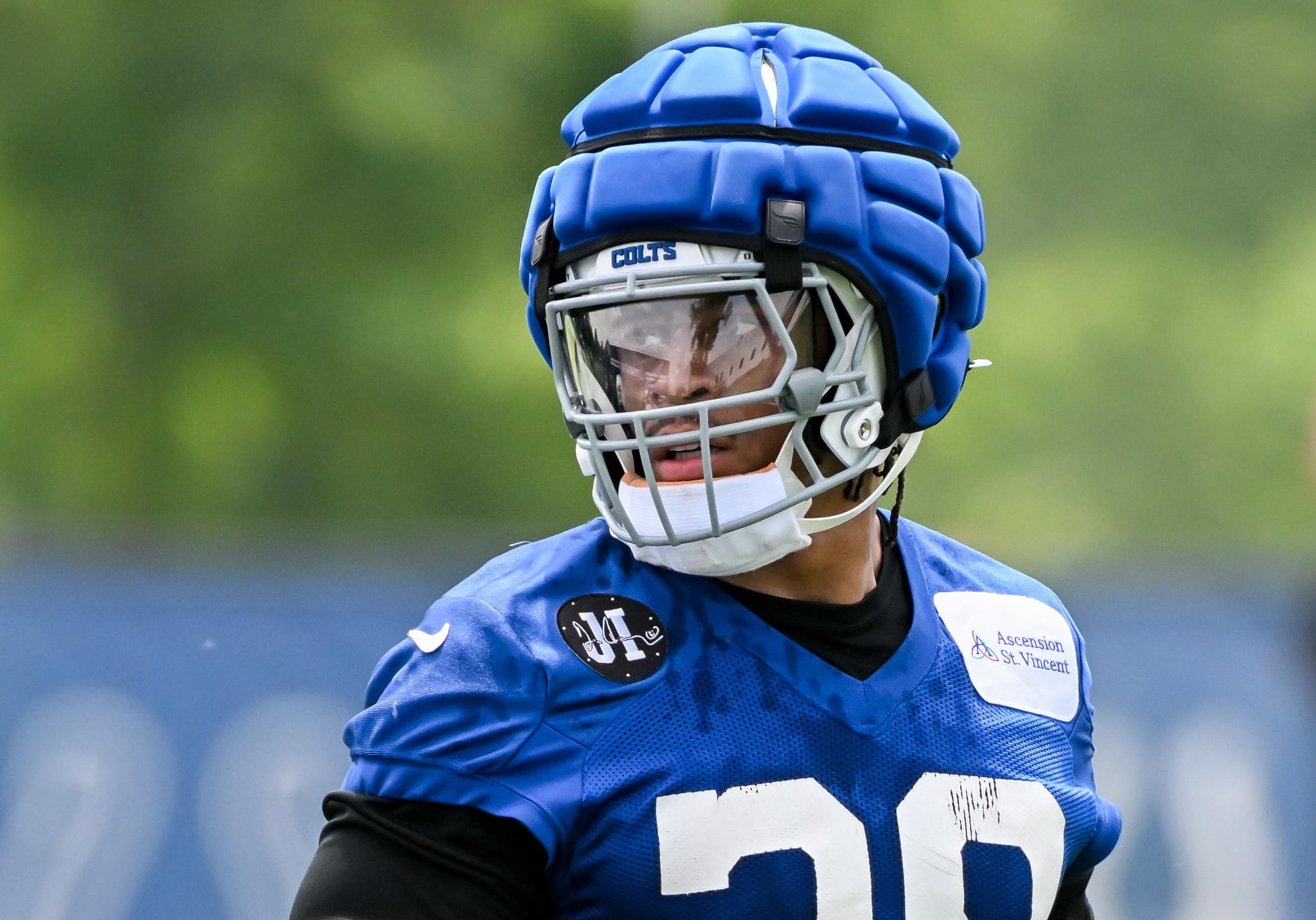Jonathan Taylor wants to finish his career with the Colts, but it takes ...