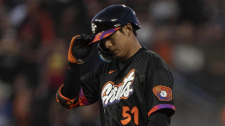 Giants' Jung Hoo Lee is must-see TV for MLB fans right now