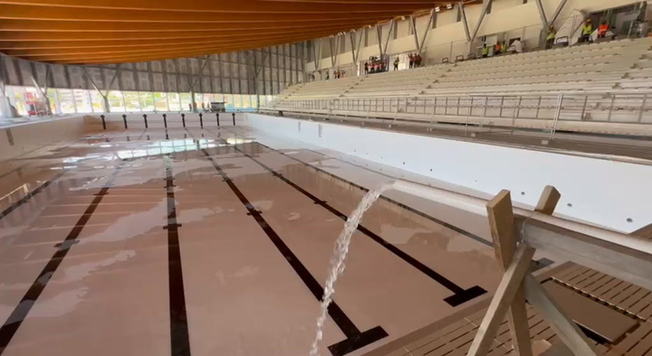 Taranto, il ministro Foti inaugura le piscine per i Giochi