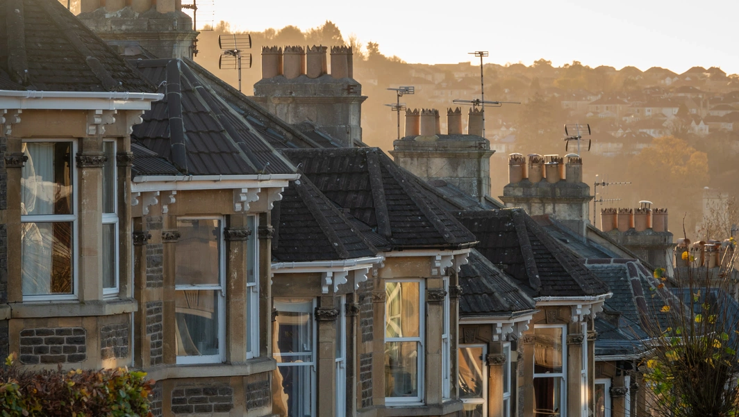 London buyers need £94k salary as mortgage gap widens