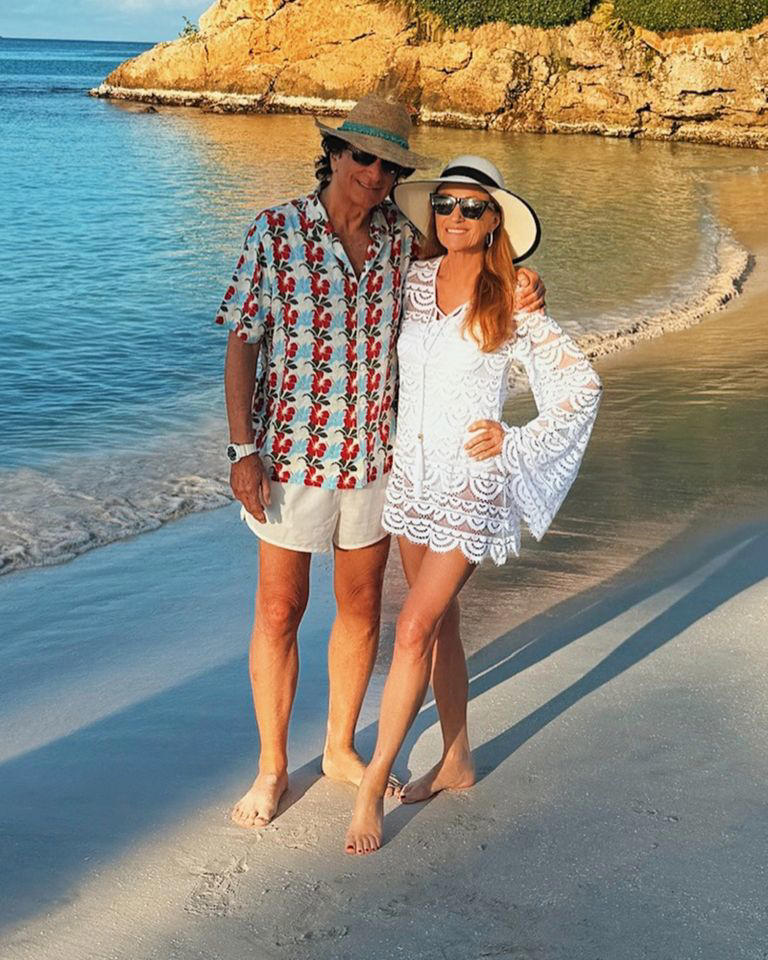 Jane Seymour directly addresses engagement speculation after she’s ...