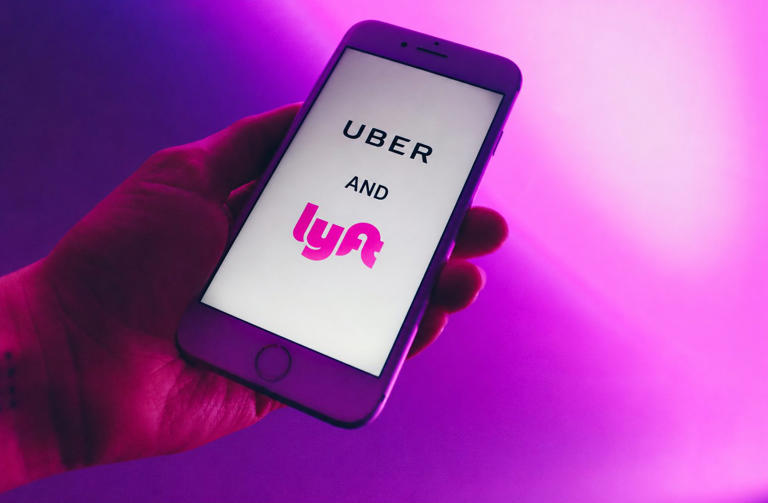 Thousands sue Uber and Lyft over sexual assault allegations